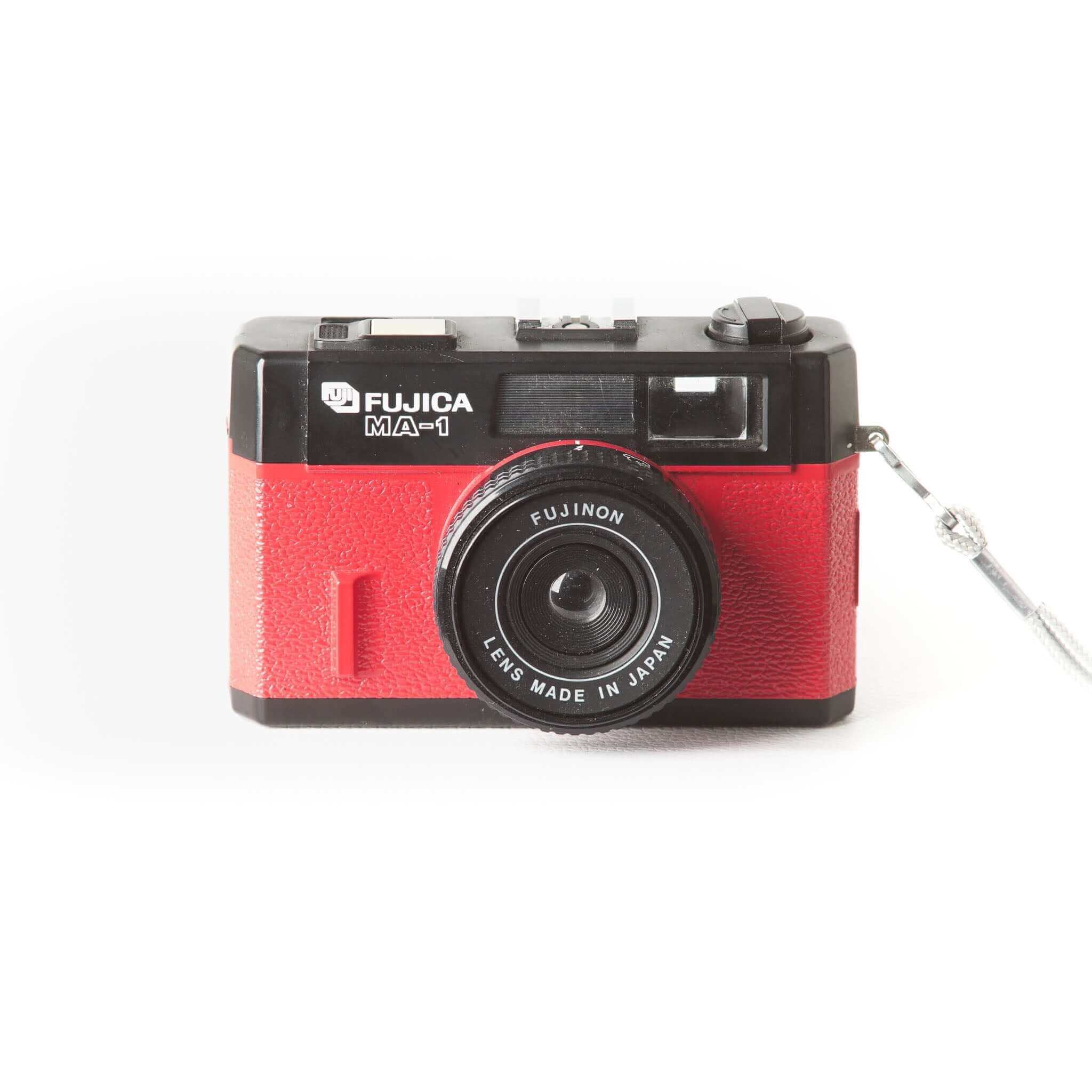 Fujica MA-1 Red – Simple Retro 35mm Film Camera – BromureFilm
