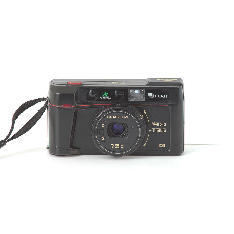 Fuji TW-300 – 35mm Bifocal Film Camera with 38/65mm Lens and Easy ...